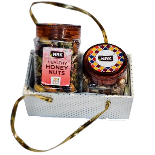 CRISPY NUTS GIFT PACK 500 GM | New Ramesh Kirana
